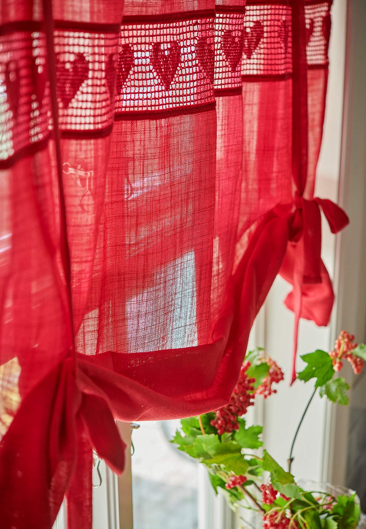 Liftgardin med blonder Heart fra Cellbes | Cellbes